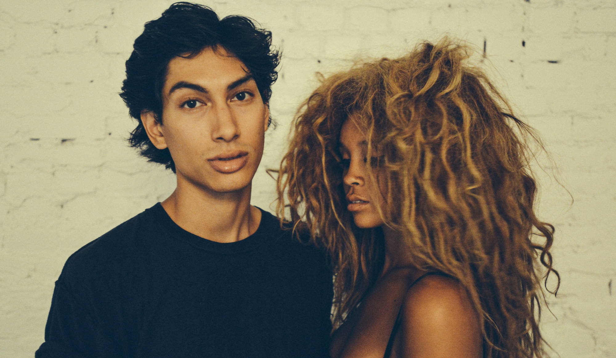 QUI ES-TU... Lion Babe - Clique.tv