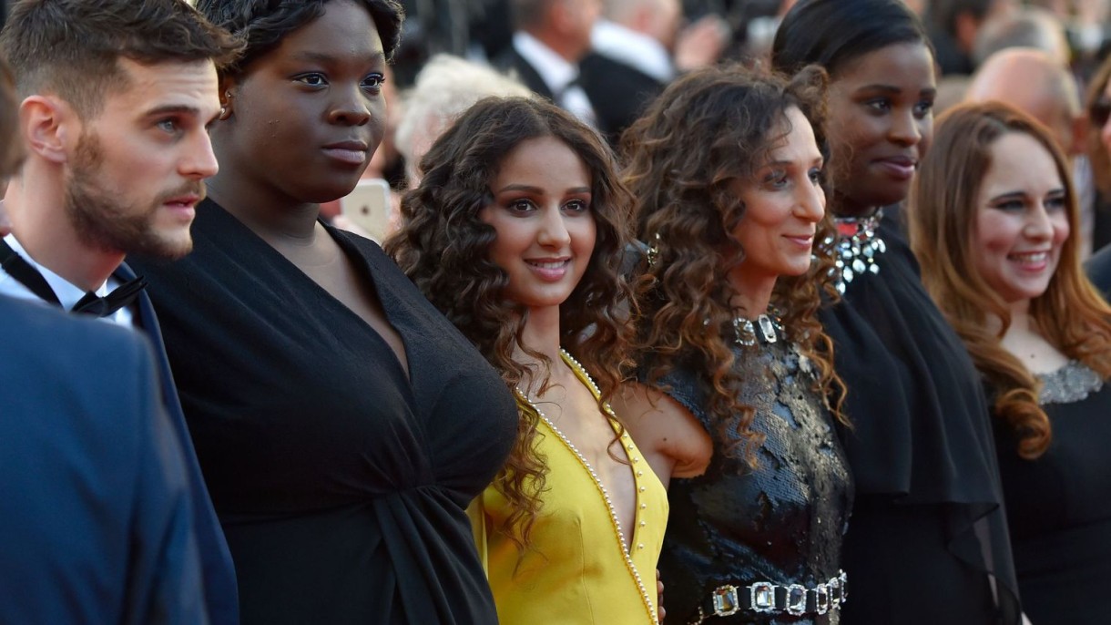 Le film "Divines" nommé aux Golden Globes - Clique.tv