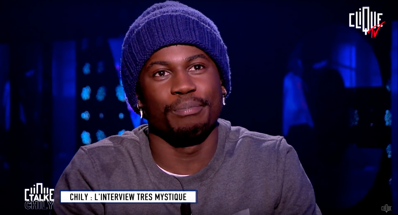 Chily : Interview trrrrrrèèès mystique - Clique Talk - Clique.tv