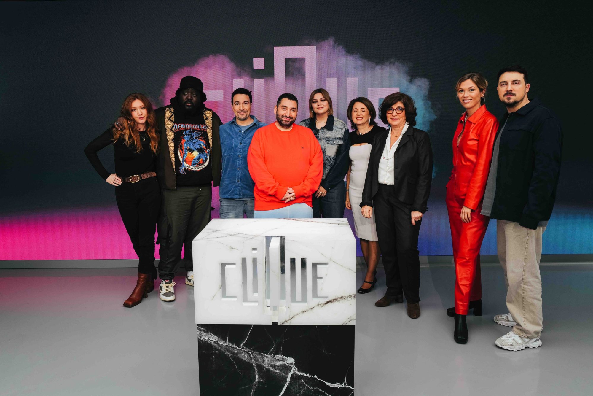 Clique avec Louane et Catherine Solano - Clique.tv