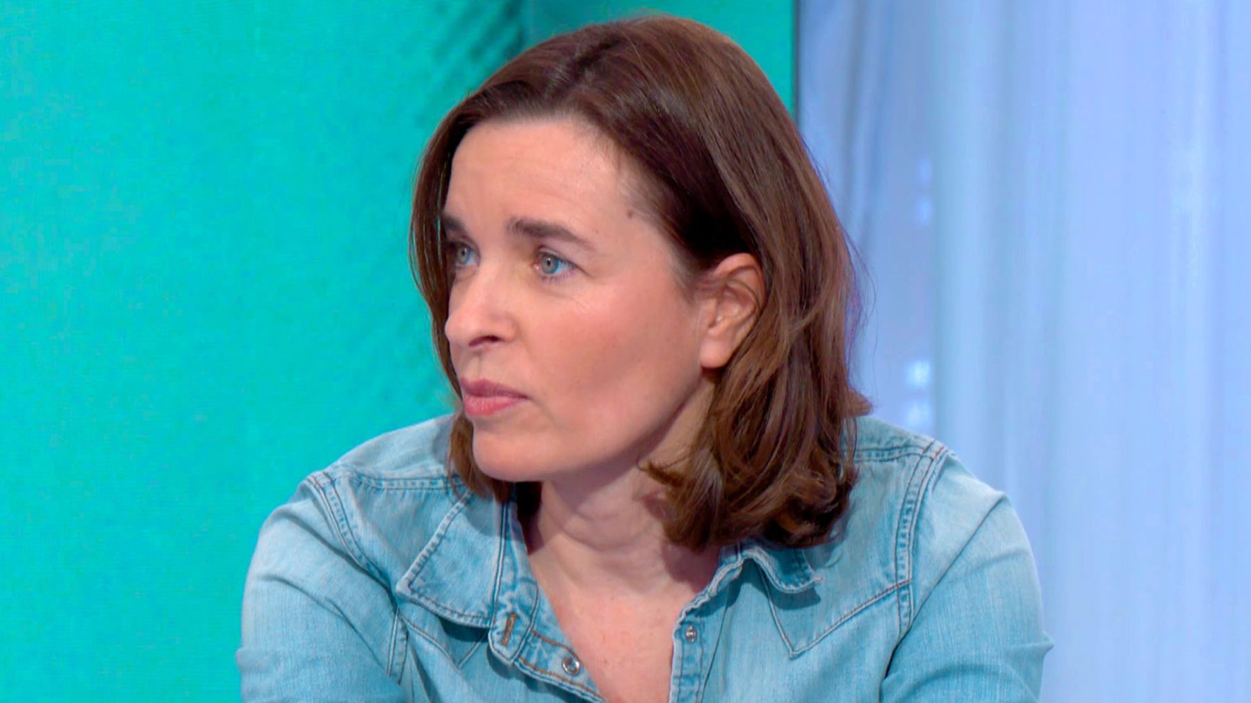 Qui est Florence Besson, l’autrice qui a passé une semaine chez les ...