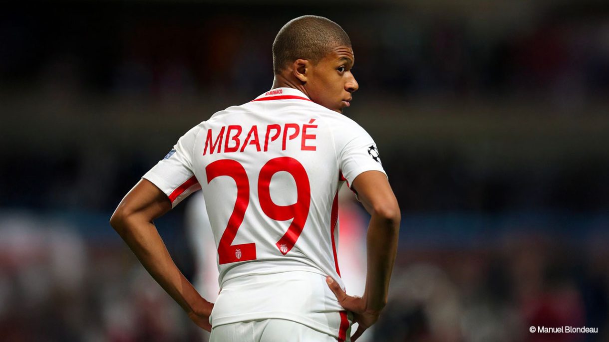Kylian Mbappé : sa carrière en 8 chiffres marquants - Clique.tv
